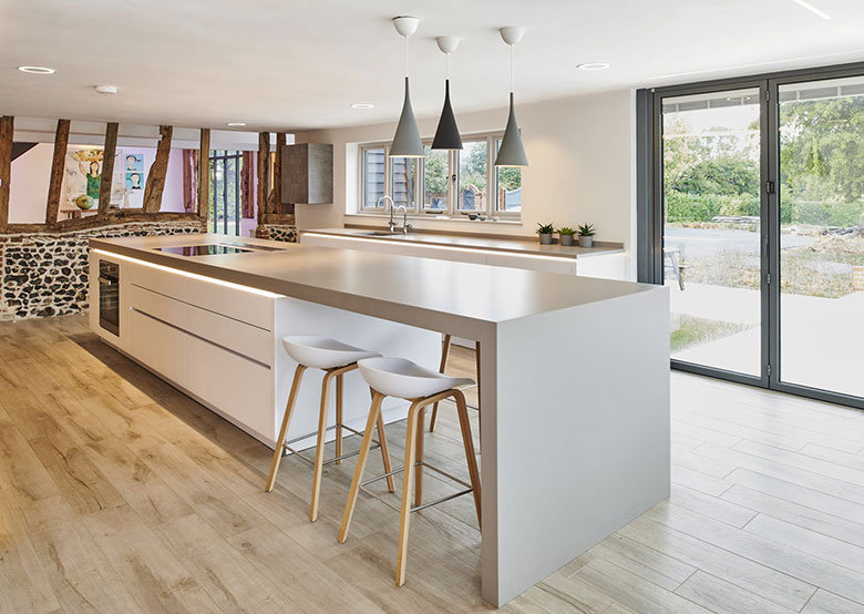 Plan de Travail en Quartz Sur Mesure – Élégance et Résistance Plan de Travail en Quartz Sur Mesure – Élégance et Résistance